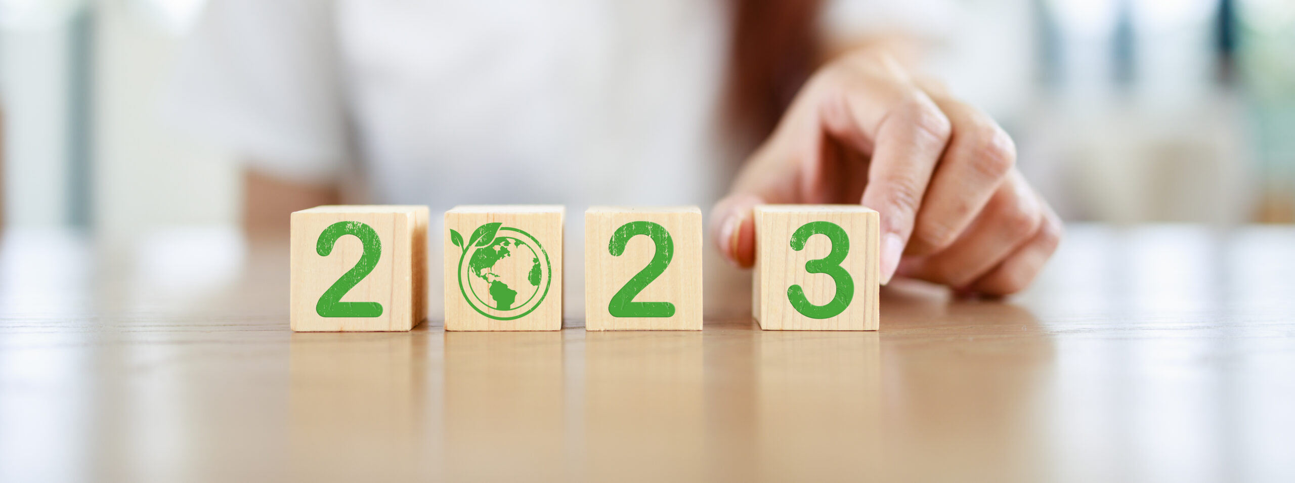 ESG Strategy 2023 - Synergy CMC - Complete Management Consulting